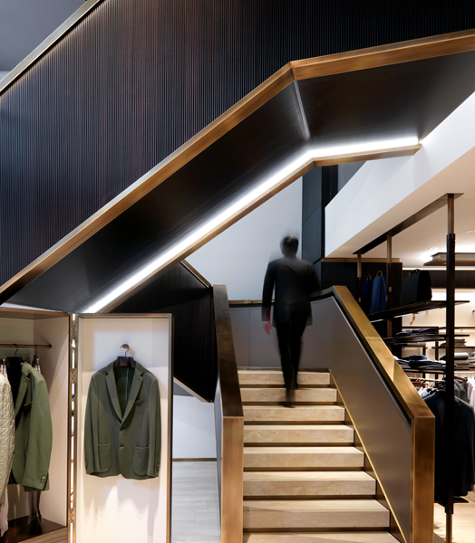 Brioni Worldwide » India Art N Design