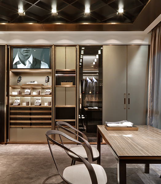 Brioni Worldwide » India Art N Design