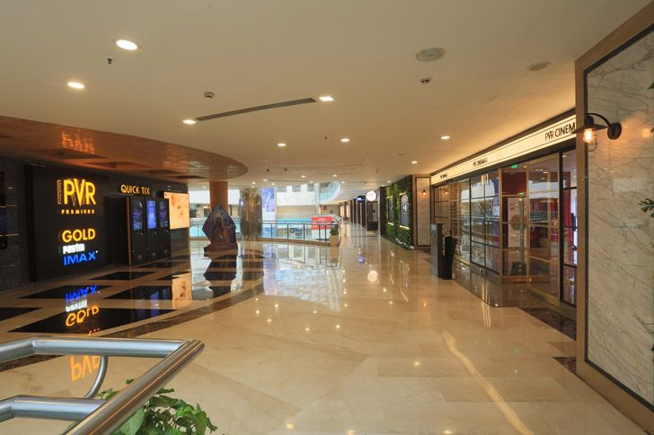 Going to this cinema is one dazzling affair! » India Art N Design