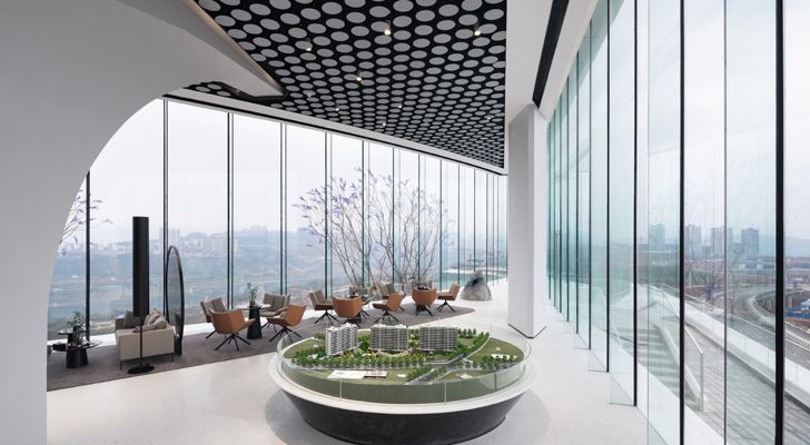 A real estate sales centre that mimics an art gallery! - India Art N Design