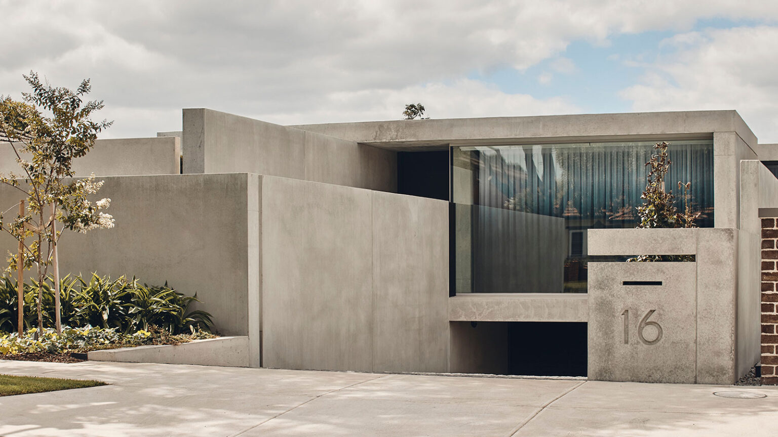 Concrete and Glass Origami! – India Art N Design